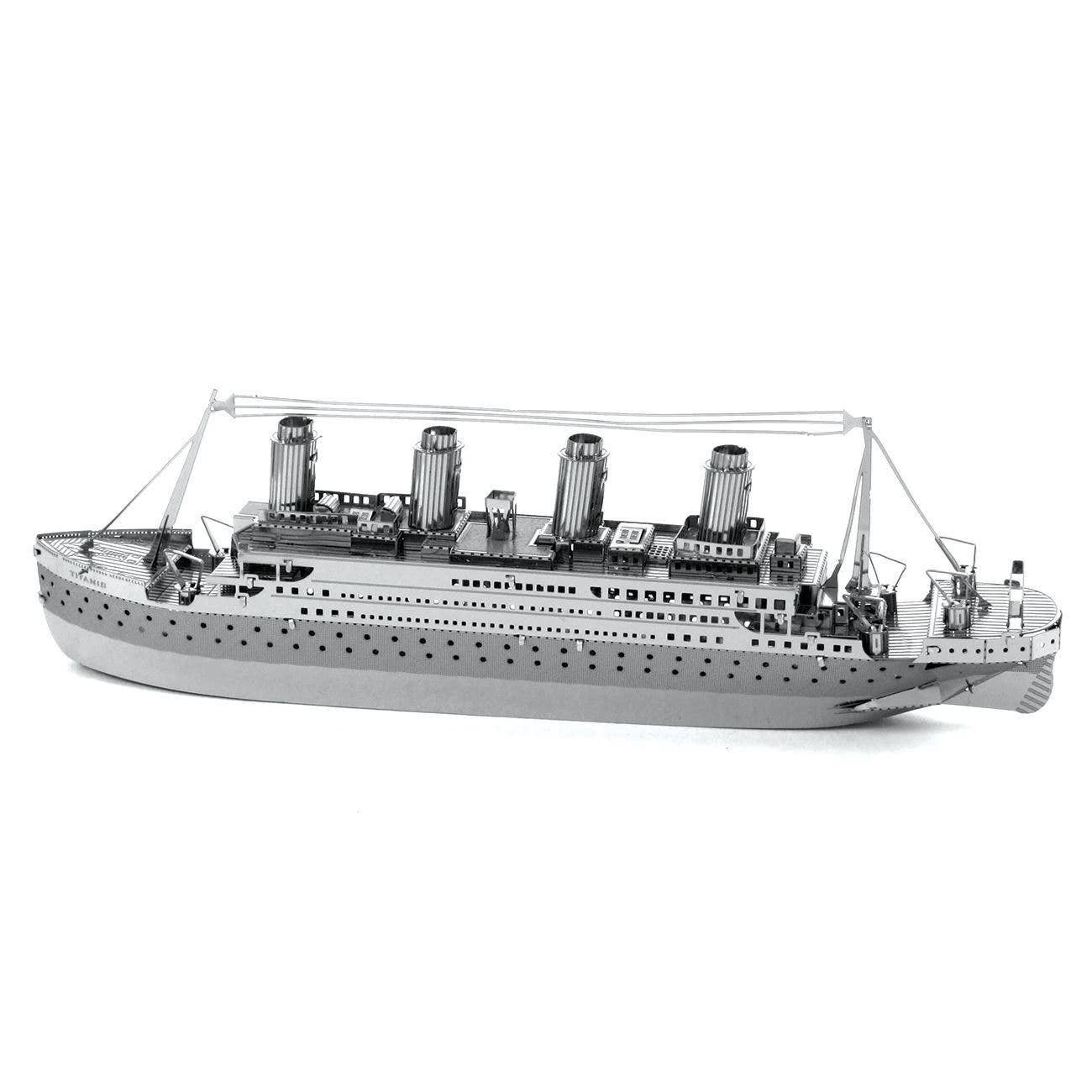 Metal Earth Model Kit - Titanic Ship
